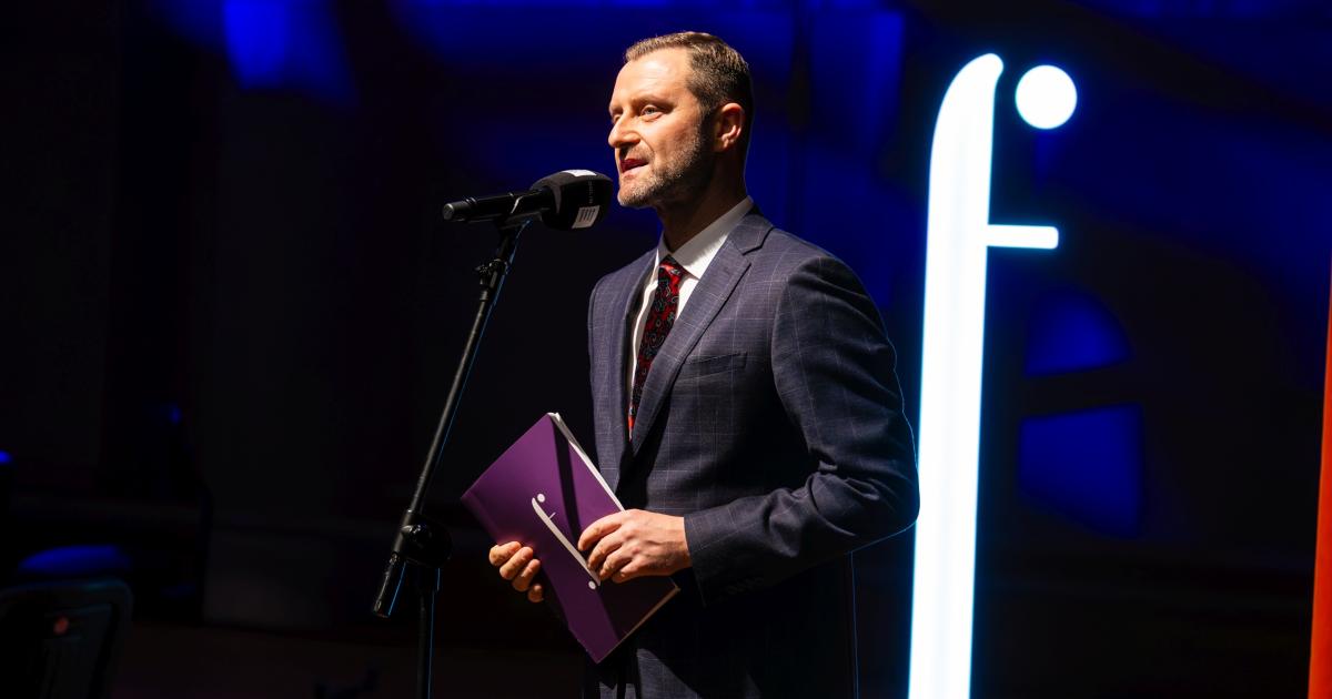 Budowanie Eufonii [rozmowa z Robertem Piaskowskim, dyrektorem ...